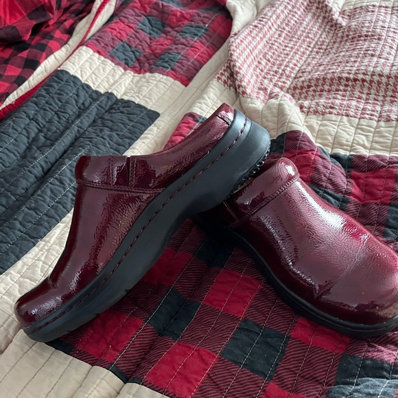 Clarks | Shoes | Clarks Slip In Clogs Clarkspro | Poshmark